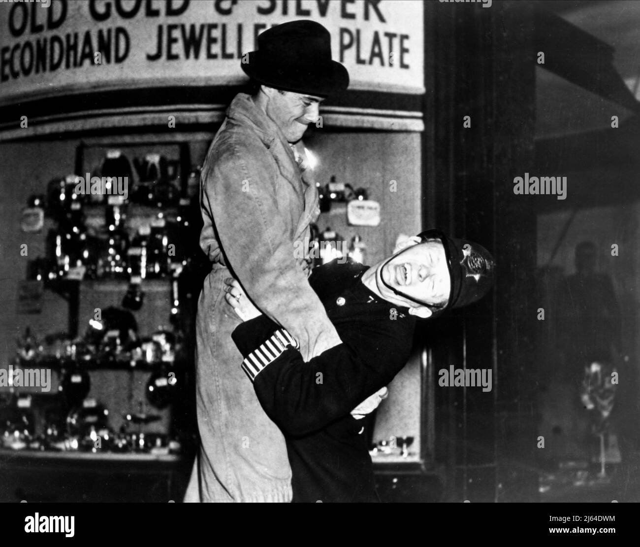 The blue lamp dirk film hi-res stock photography and images - Alamy