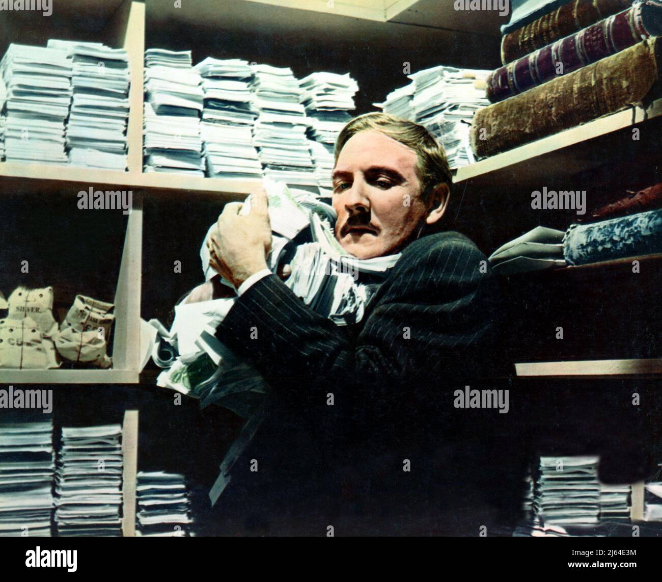 LESLIE PHILLIPS, CROOKS ANONYMOUS, 1962 Stock Photo - Alamy