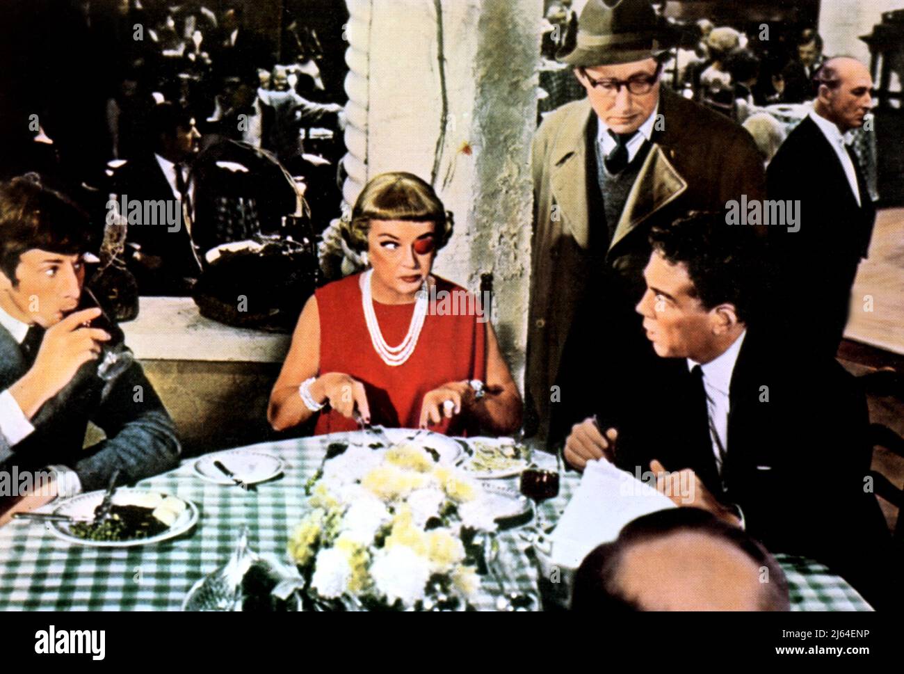 ROBERTS,DAVIS,HEDLEY, THE ANNIVERSARY, 1968 Stock Photo - Alamy