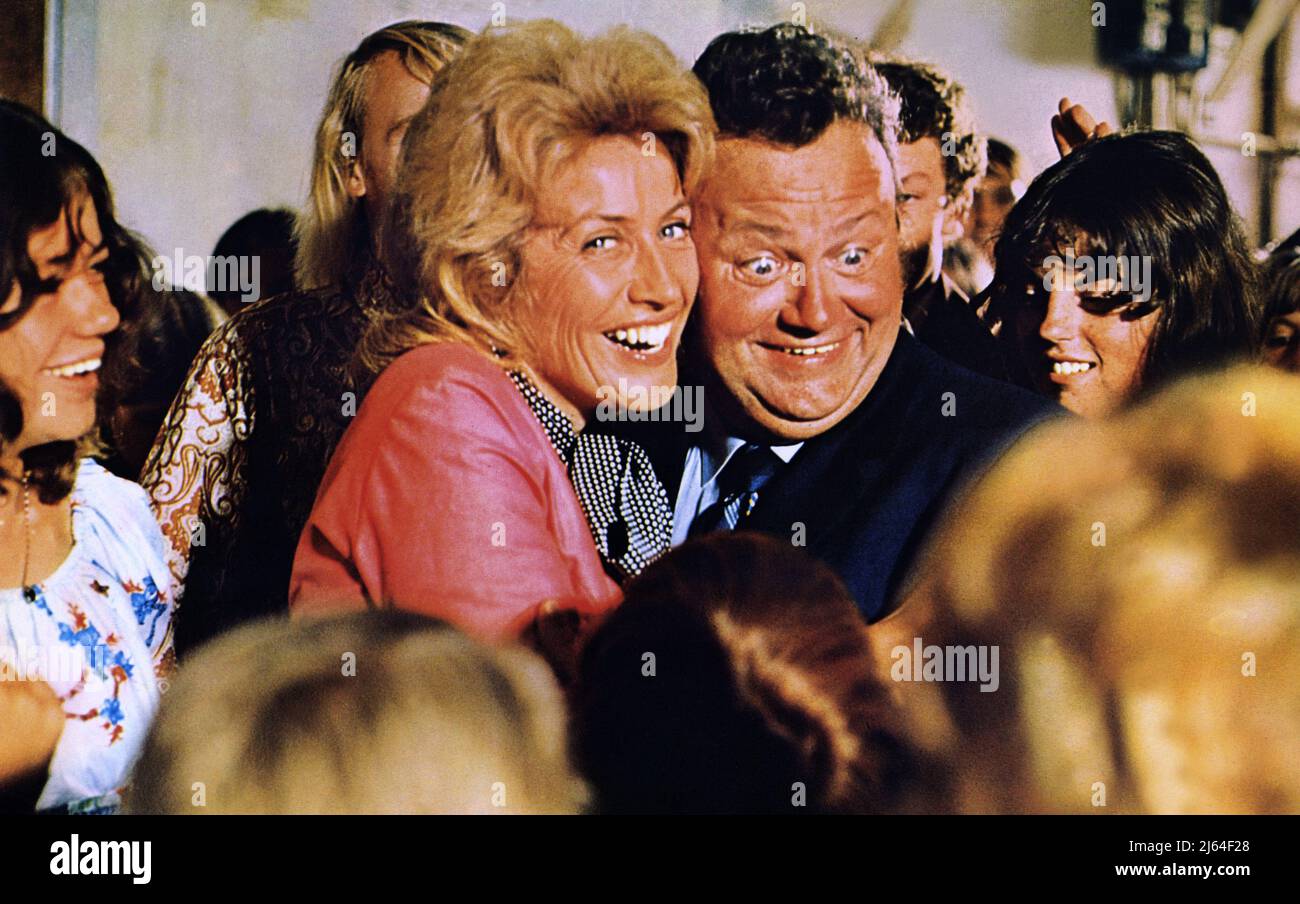FITZGERALD,SECOMBE, SUNSTRUCK, 1972 Stock Photo - Alamy