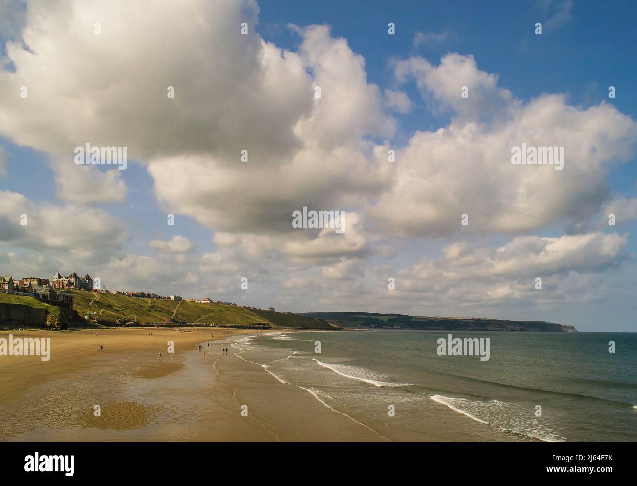 Whitby beach summer hi-res stock photography and images - Alamy