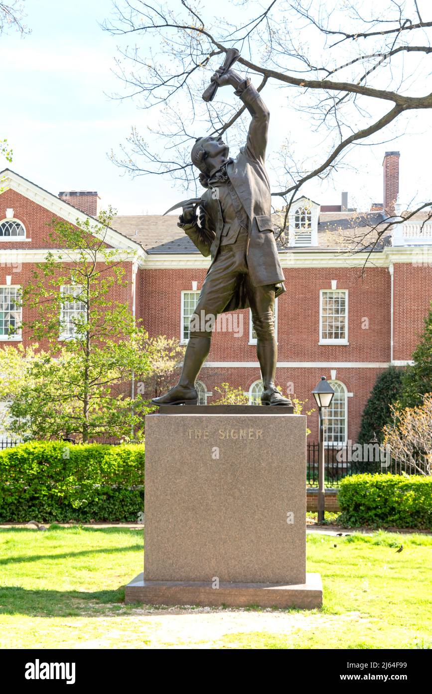 The Signer statue in the park, Old Town Philadelphia, Pennsylvania ...