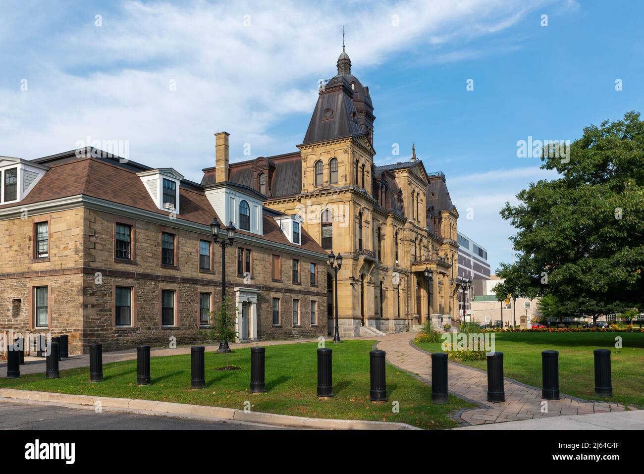 Provincial government house hi-res stock photography and images - Alamy