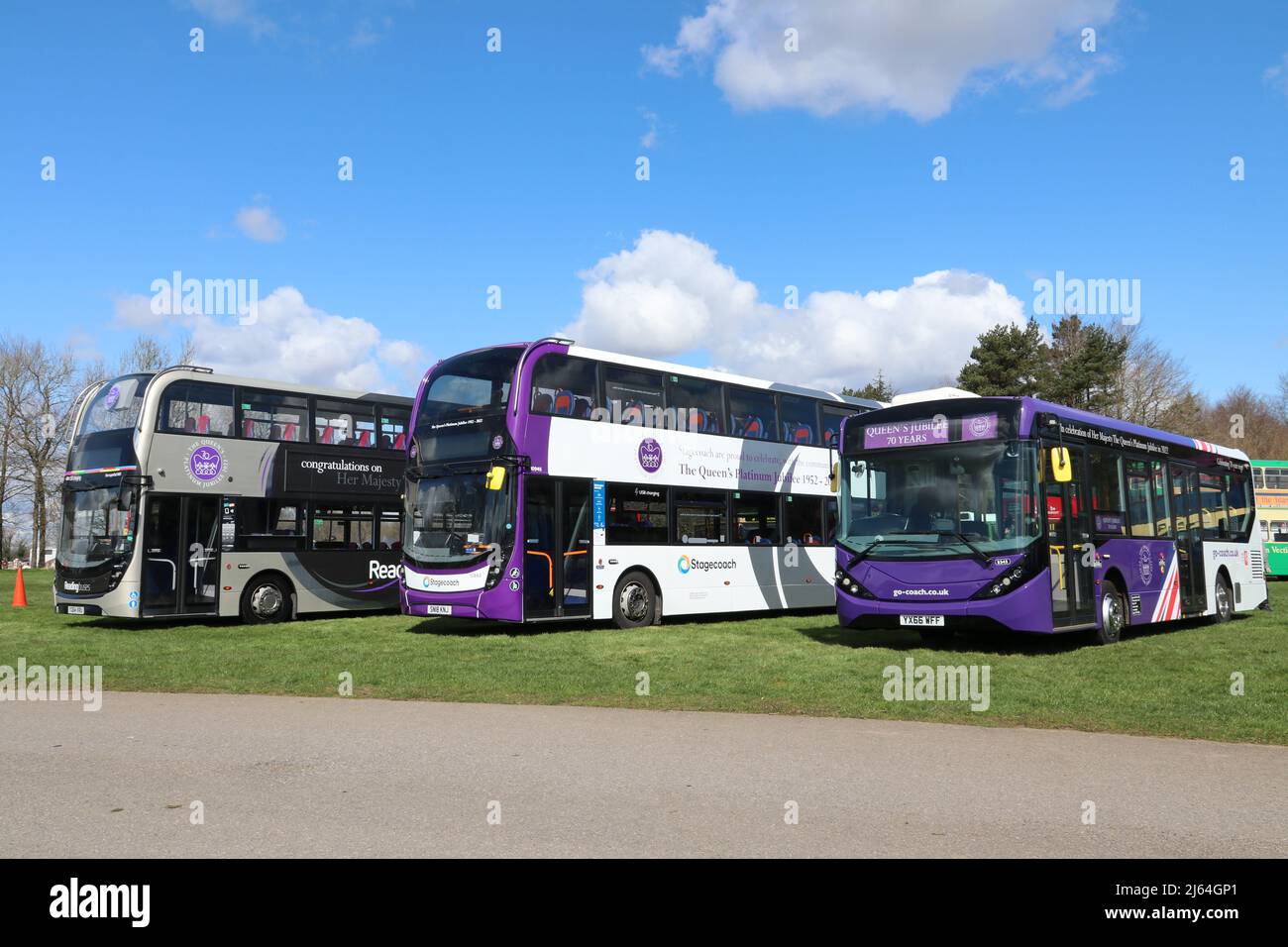BUSES IN SPECIAL COLOUR SCHEME TO CELEBRATE THE PLATINUM JUBILEE OF HER ...