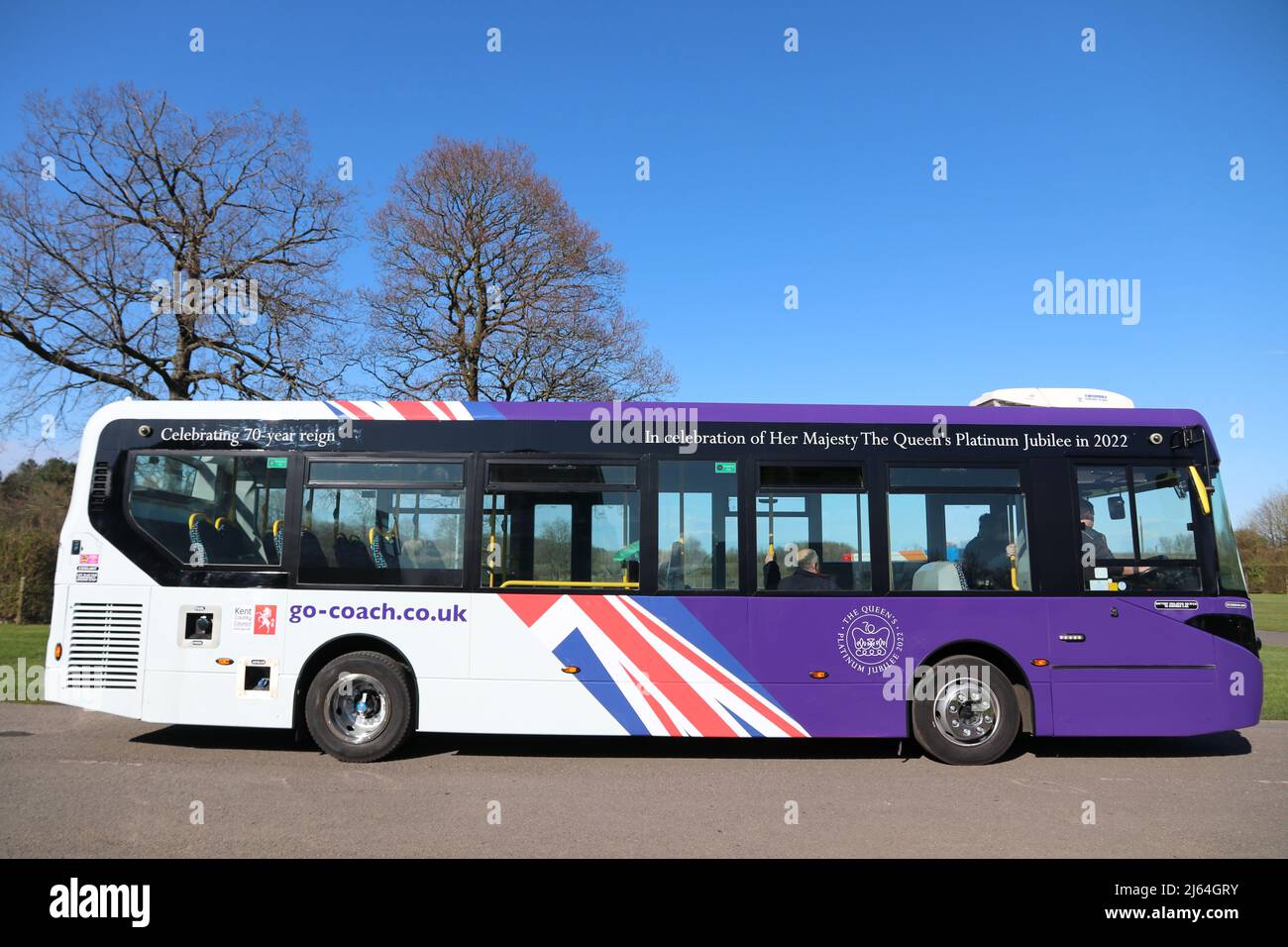 Bus in special colours to celebrate platinum jubilee of her hi-res ...