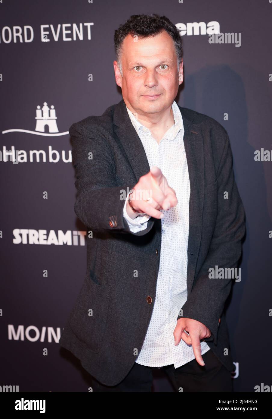Hamburg, Germany. 27th Apr, 2022. Gerhard Wittmann, actor, arrives at ...