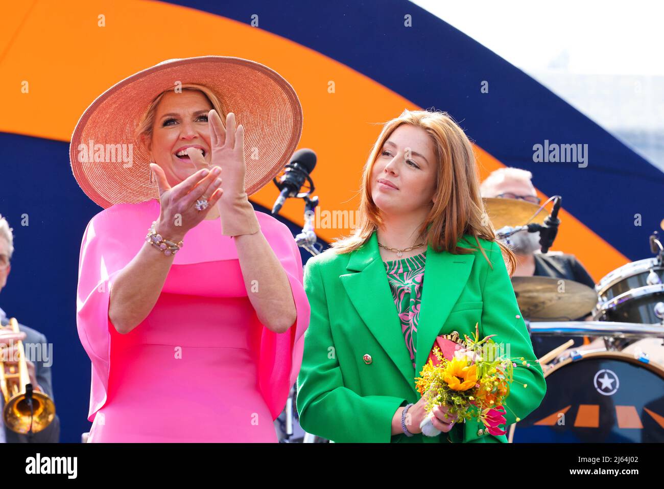 Queen Maxima and Princess Alexia of the Netherlands celebrating the ...
