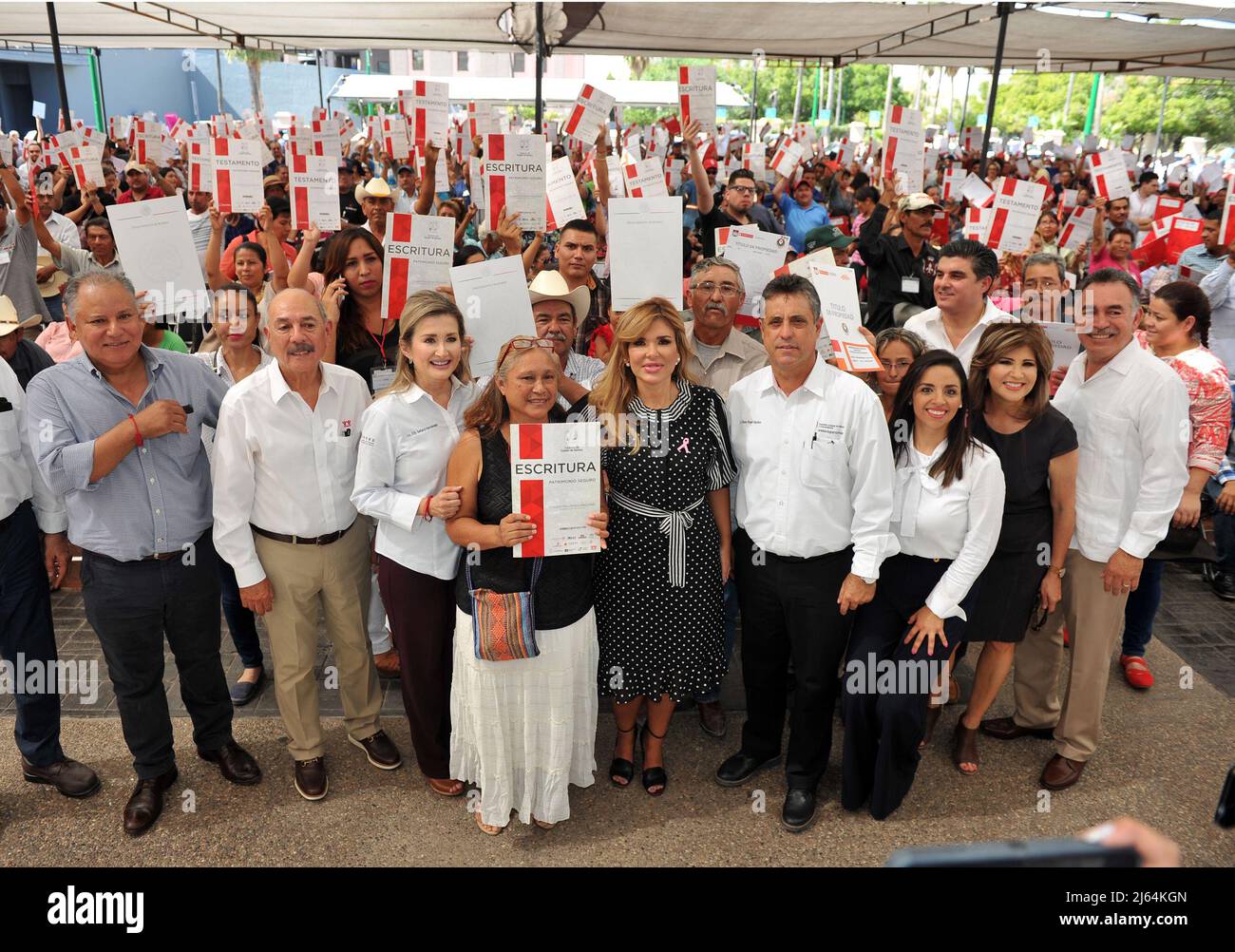 Claudia Artemiza Pavlovich Arellano Governor of the State of Sonora ...