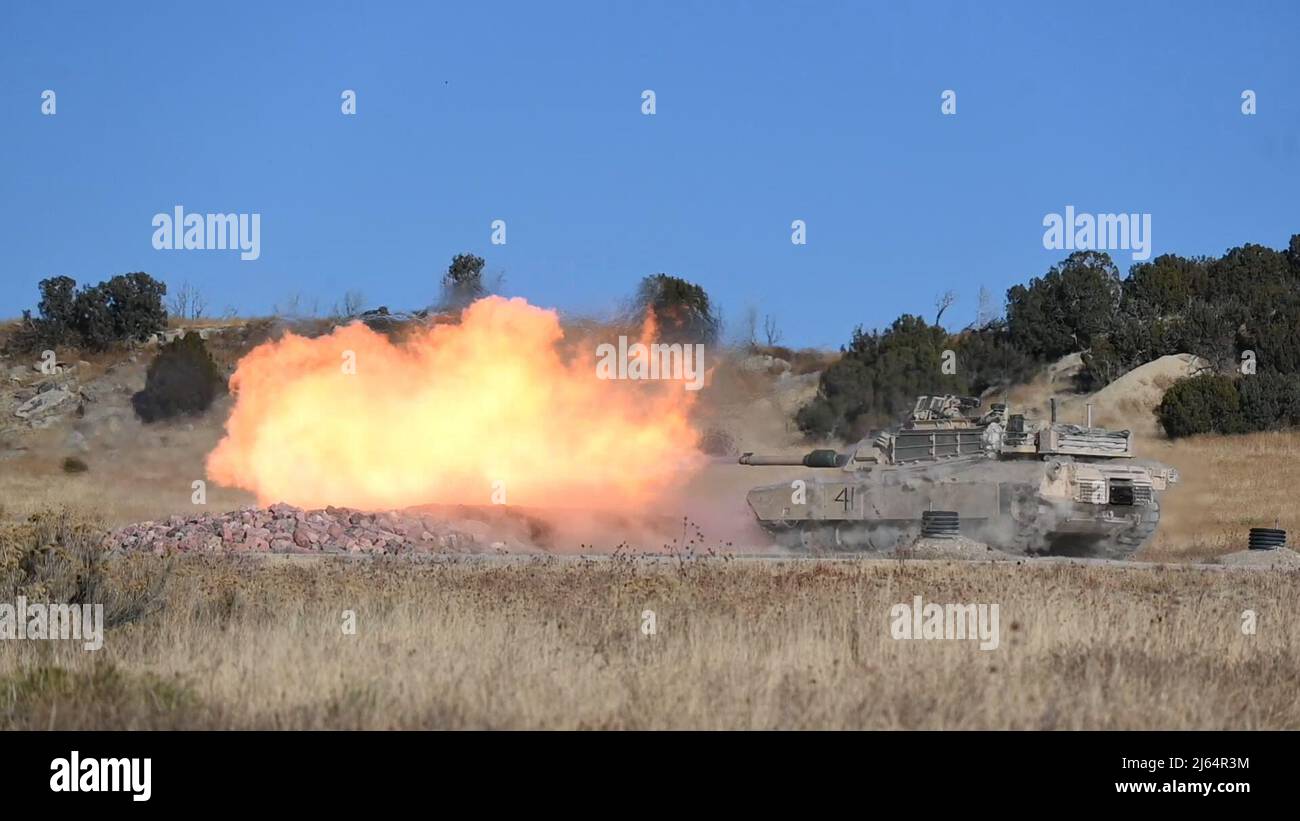 Soldiers with 1st Battalion, 68th Armor regiment, 3rd Armored Brigade ...