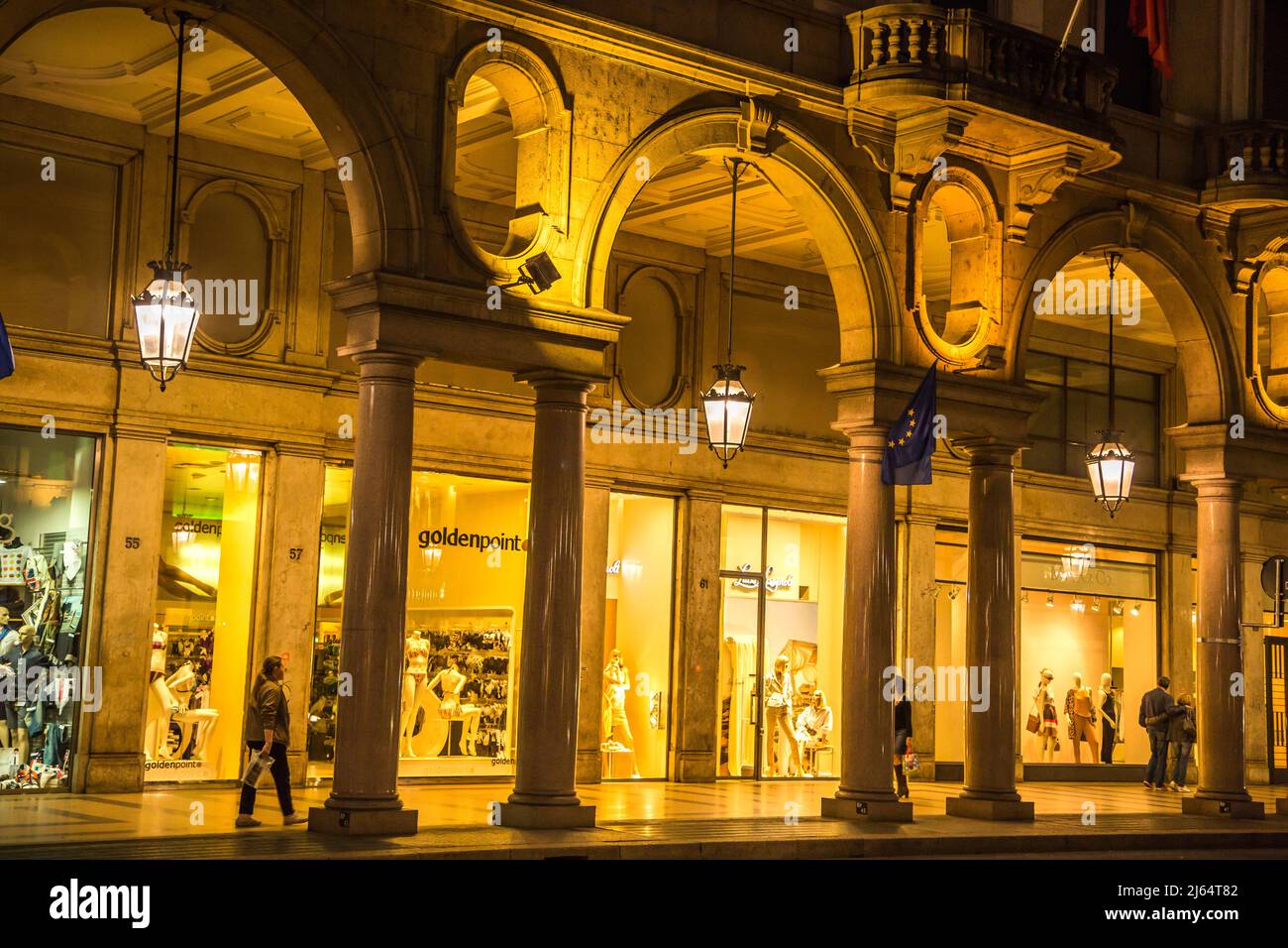 Italian shopping arcade hi-res stock photography and images - Alamy