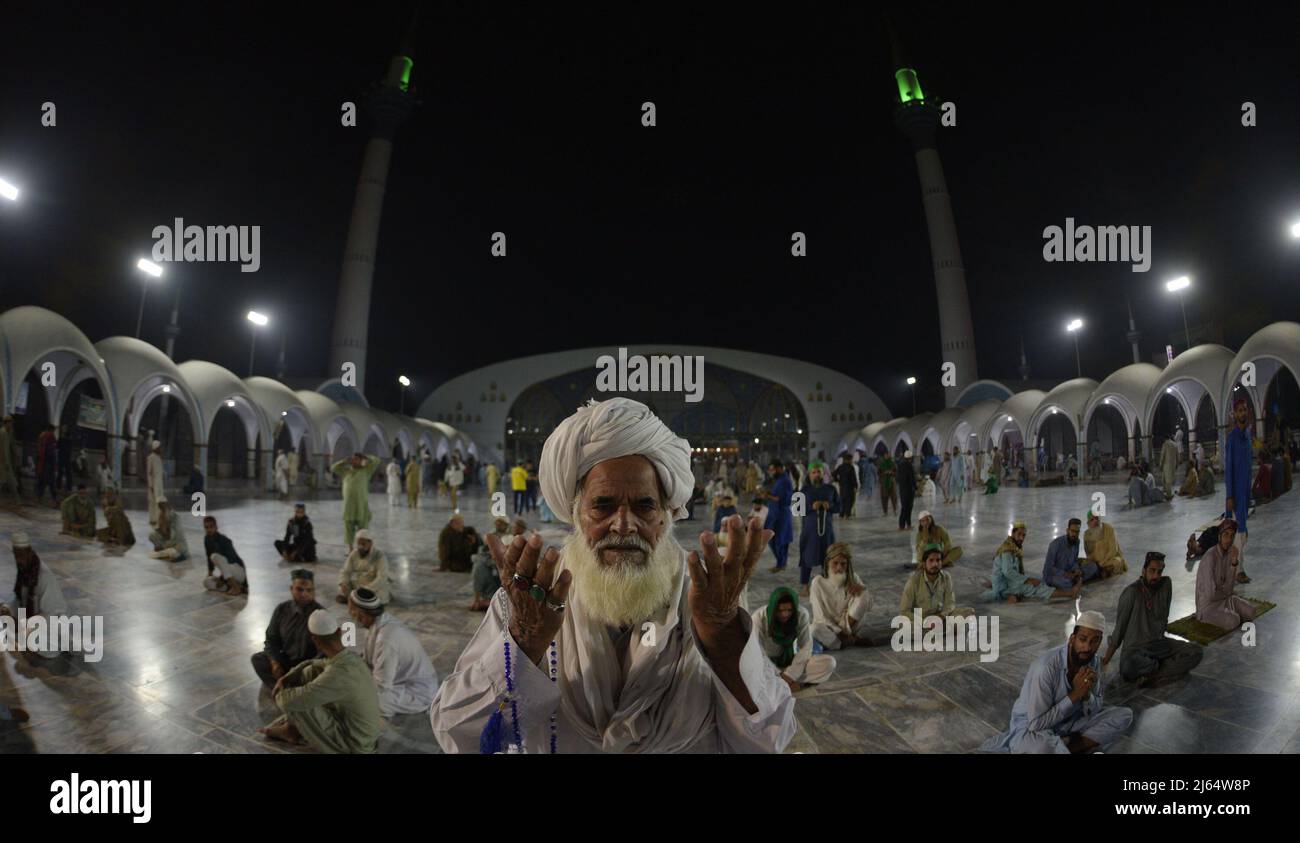 Lahore, Punjab, Pakistan. 27th Apr, 2022. Pakistani passengers and ...