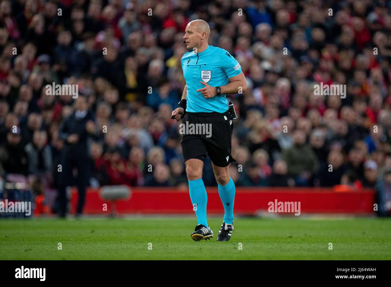 Polish referee hi-res stock photography and images - Alamy
