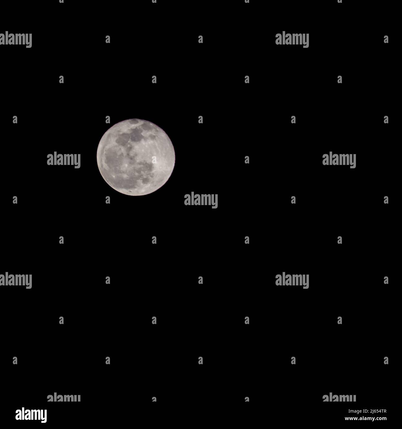 Moon Timelapse, Stock time lapse : Full moon rise in dark nature sky ...