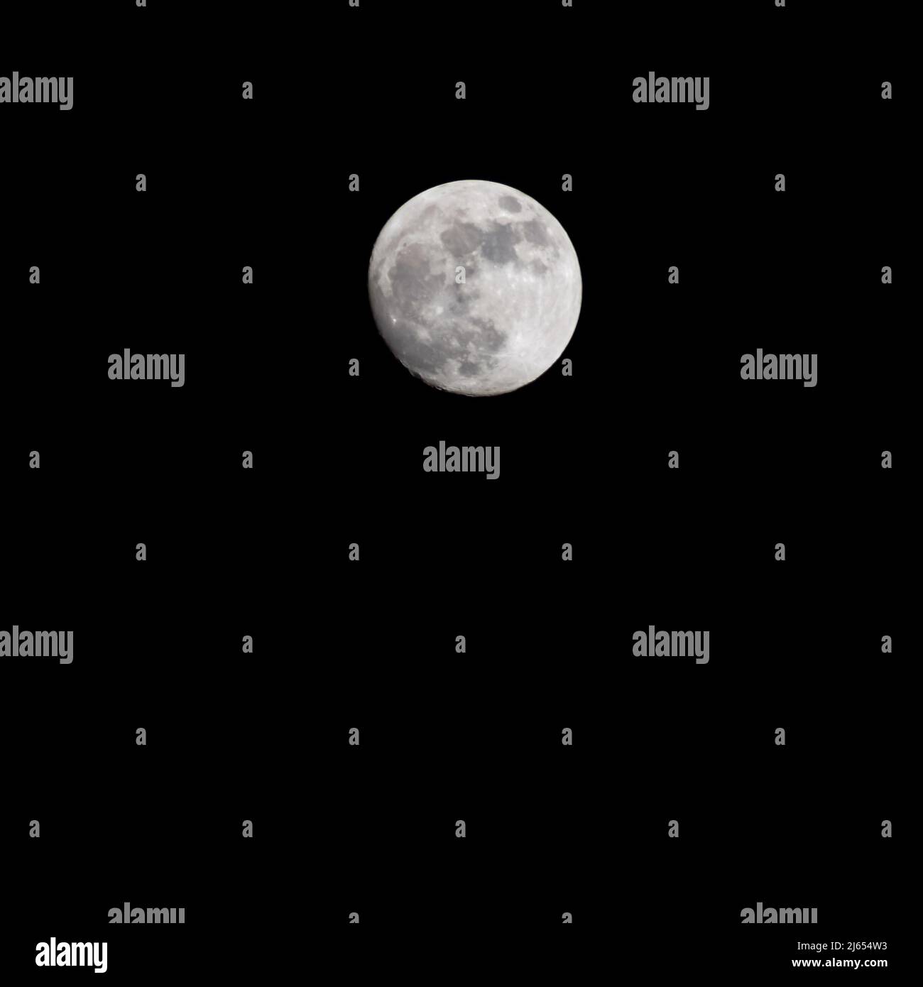 Moon Timelapse, Stock time lapse : Full moon rise in dark nature sky ...
