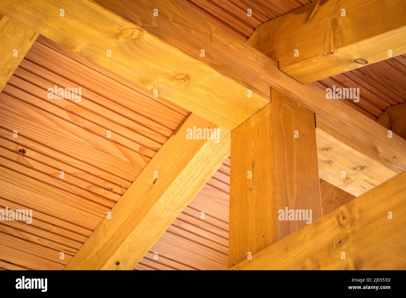 Timber roof structures hi-res stock photography and images - Alamy
