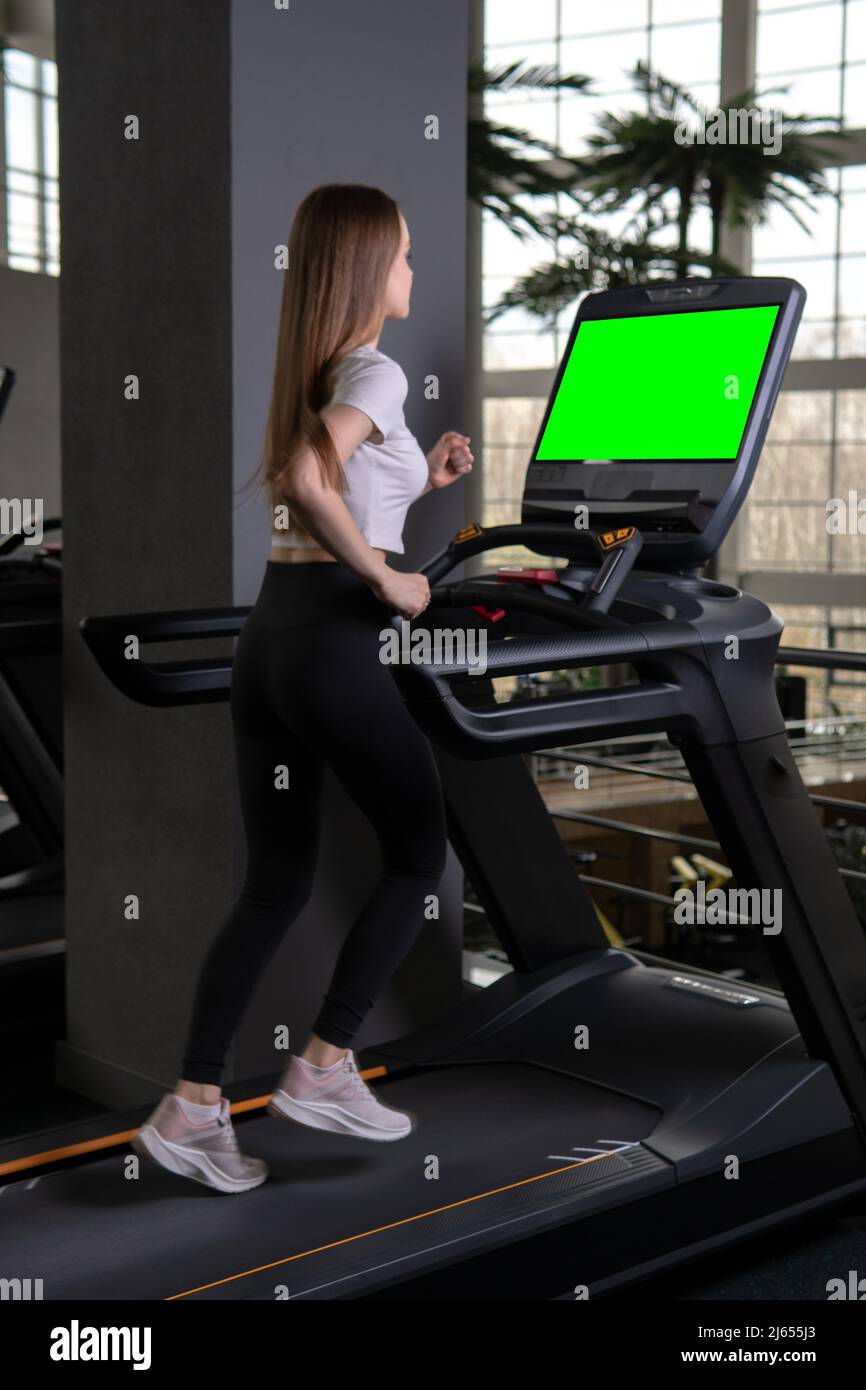 Woman full body portrait hi-res stock photography and images - Alamy