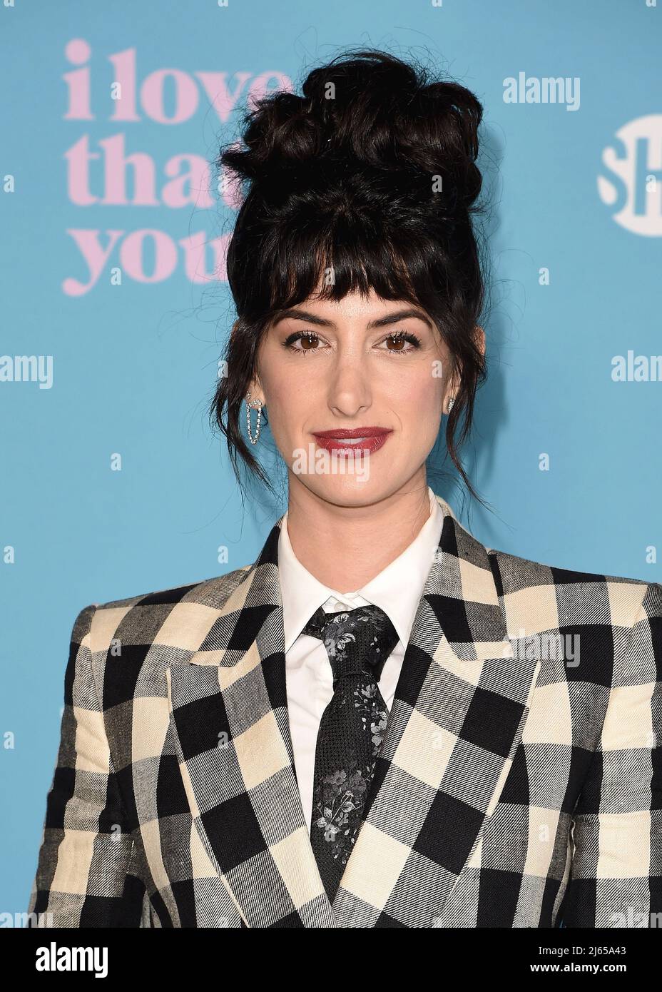 Ayden Mayeri walking on the red carpet at the premiere of Showtime's "I ...