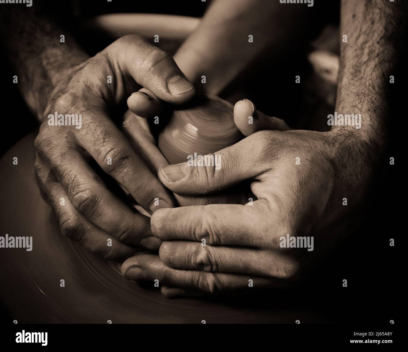 Fragmentary pottery hi-res stock photography and images - Alamy