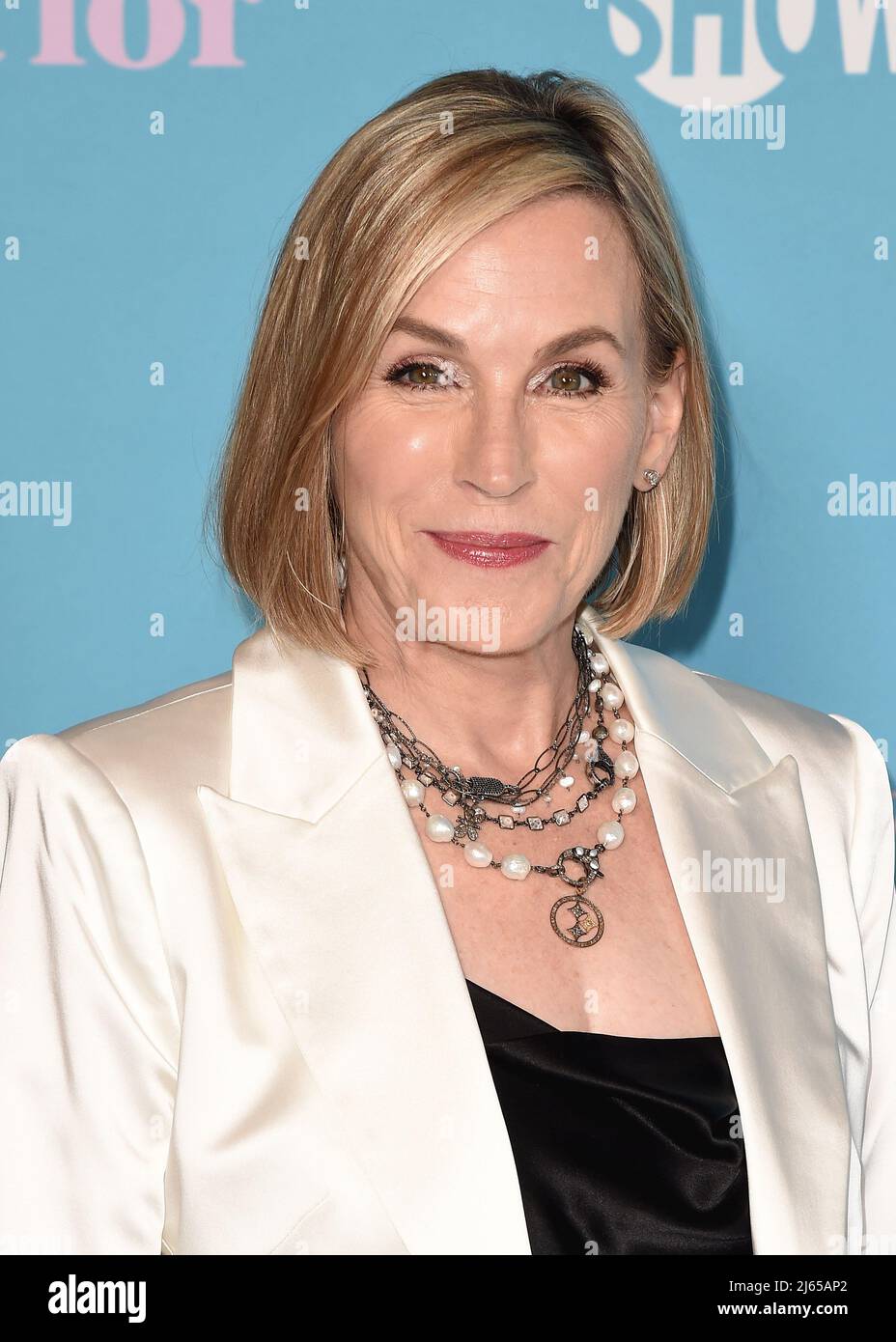 Los Angeles, USA. 27th Apr, 2022. Bess Armstrong walking on the red ...