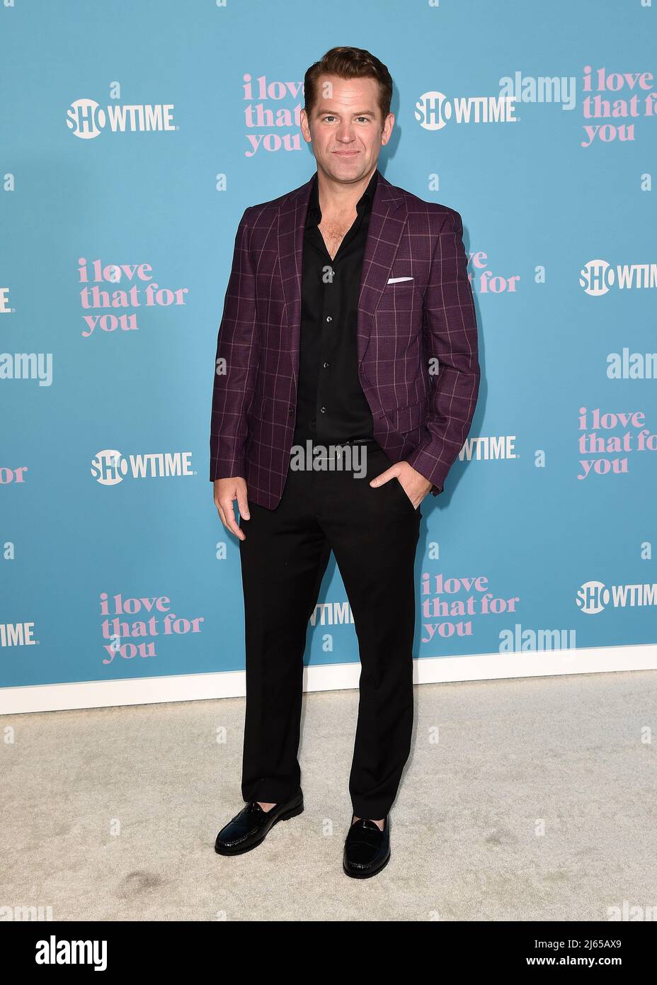 Los Angeles, USA. 27th Apr, 2022. Johnno Wilson walking on the red ...