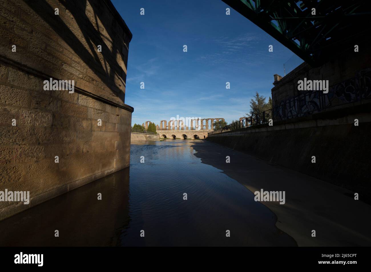 Roman dam of proserpina hi-res stock photography and images - Alamy