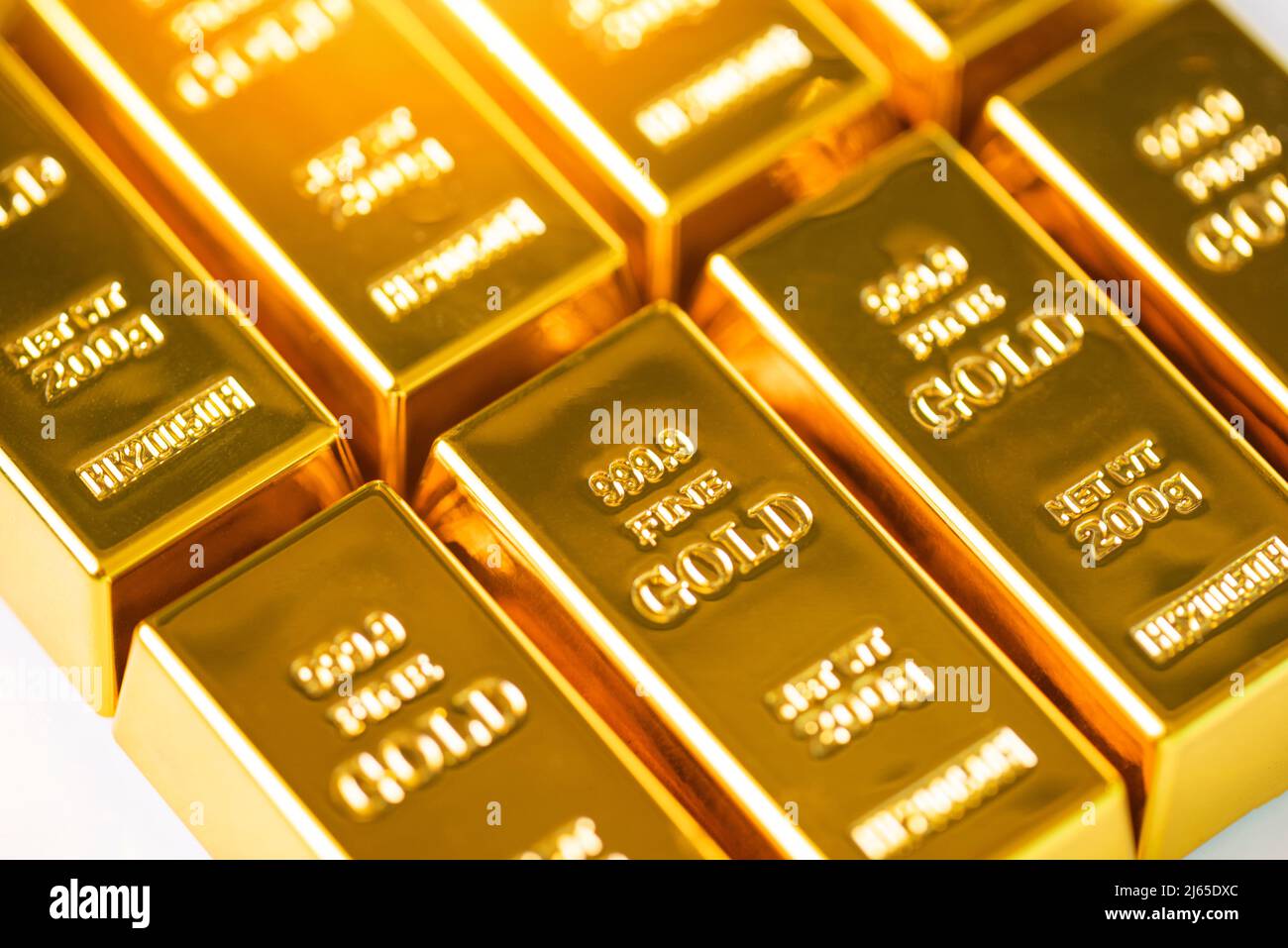 Gold bars on white background, row of gold bars financial business economy concepts, wealth and ...