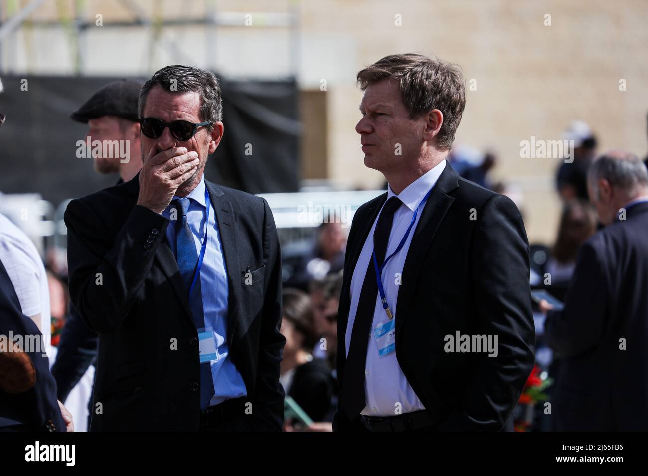 Jerusalem, Israel. 28th Apr, 2022. Richard Lutz (R), CEO of Deutsche ...