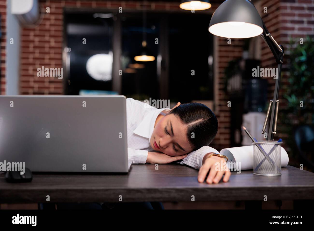 Portrait asian woman working charts hi-res stock photography and images ...