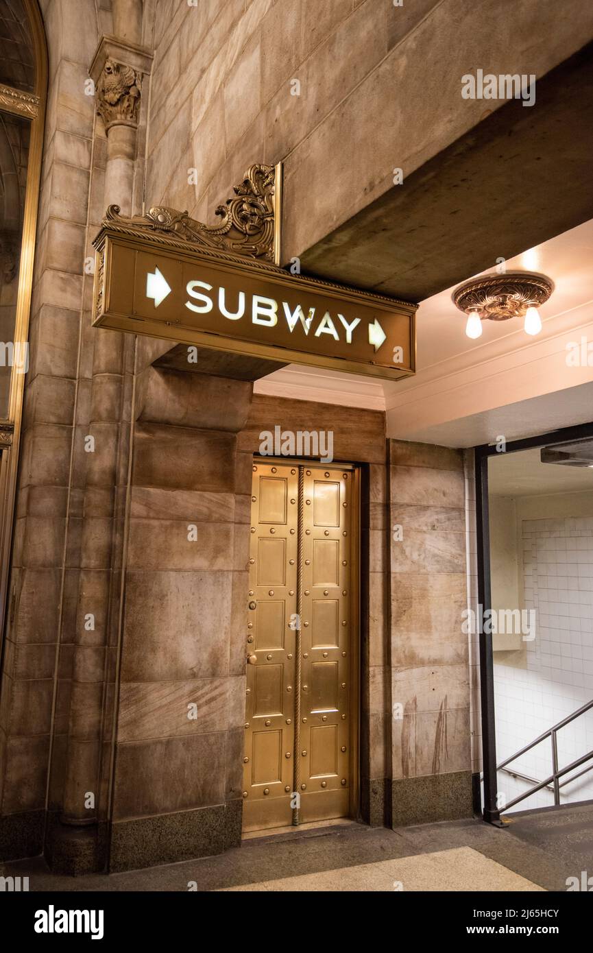 Bank of new york building hi-res stock photography and images - Alamy