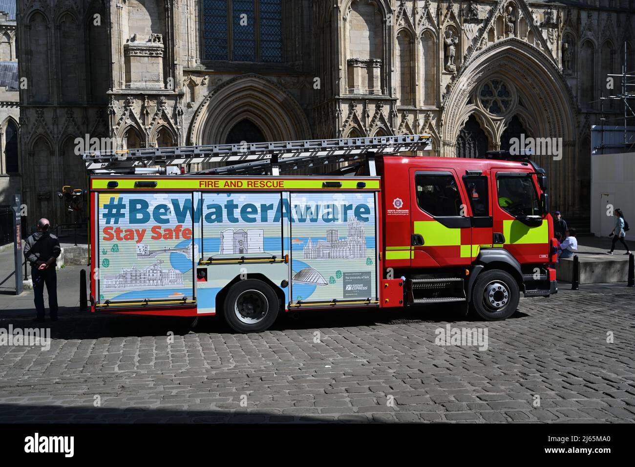 North yorkshire fire service hi-res stock photography and images - Alamy