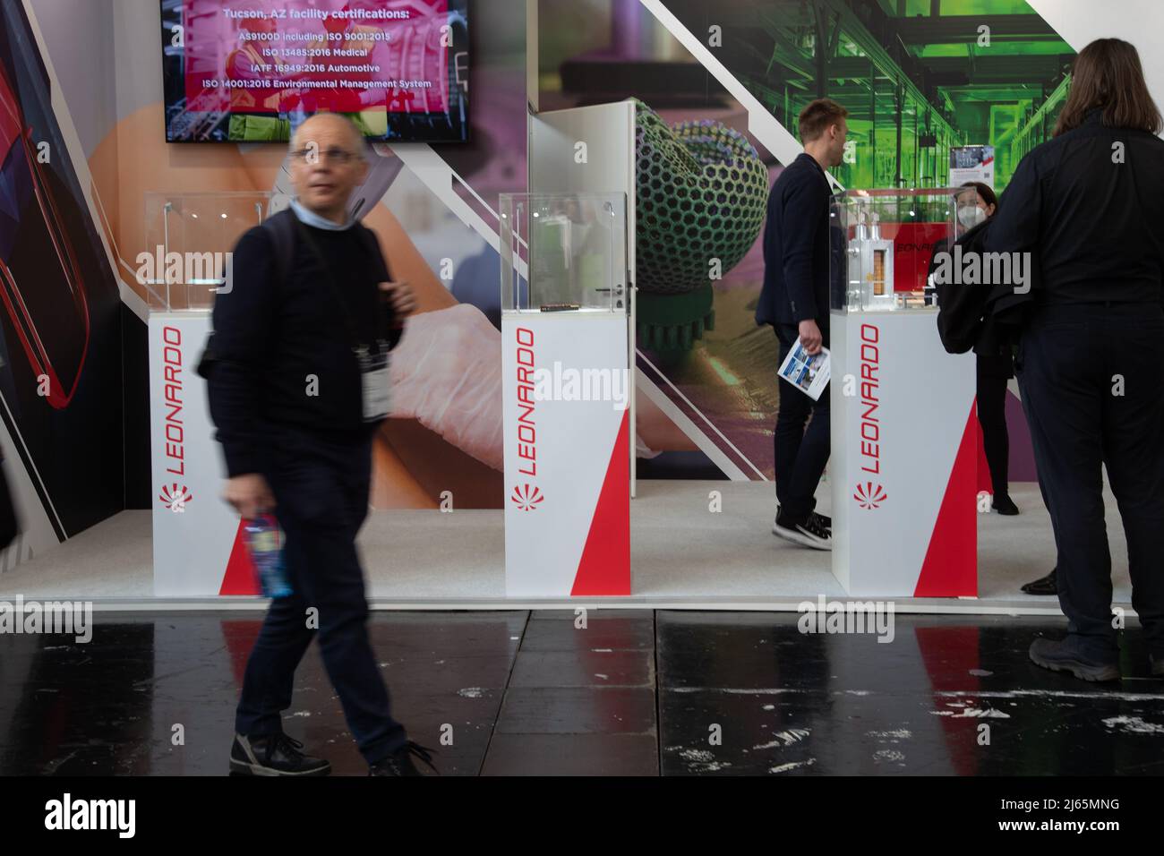 Leonardo spa at the World's leading trade fair for components, systems ...