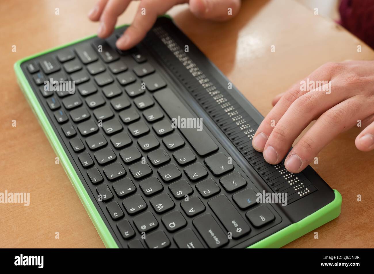 Visual impairment reading computer hi-res stock photography and images ...