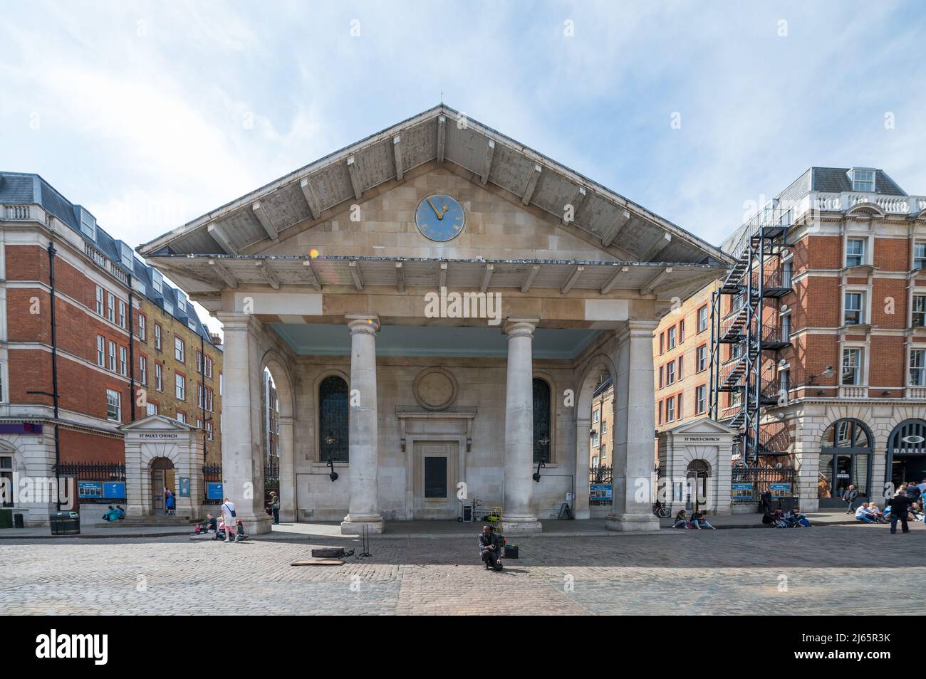 The portico facade of St Paul's Church in Covent Garden. London ...