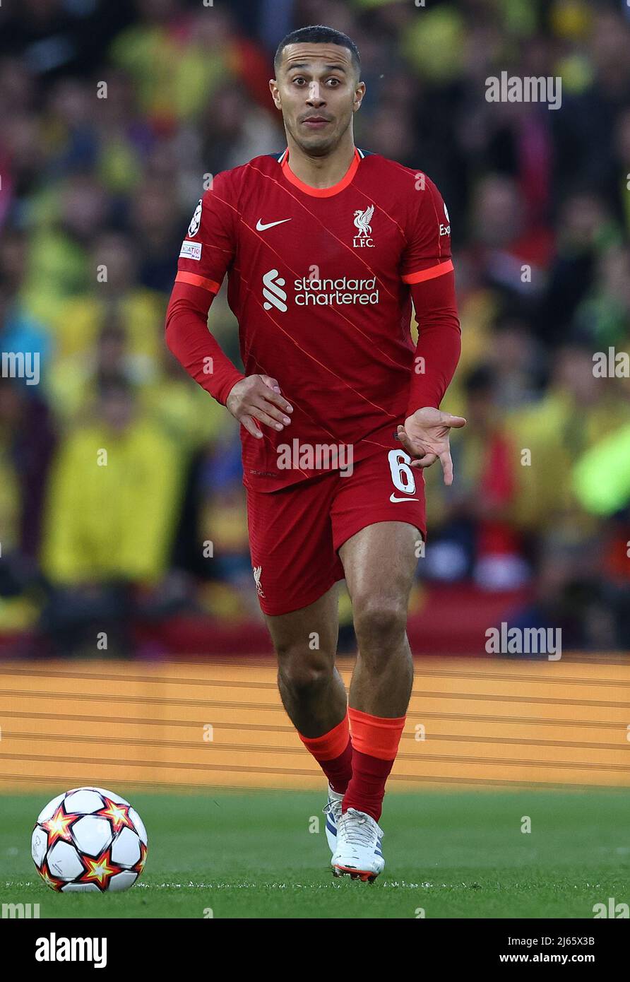 Thiago Alcantara 2022 Wallpaper