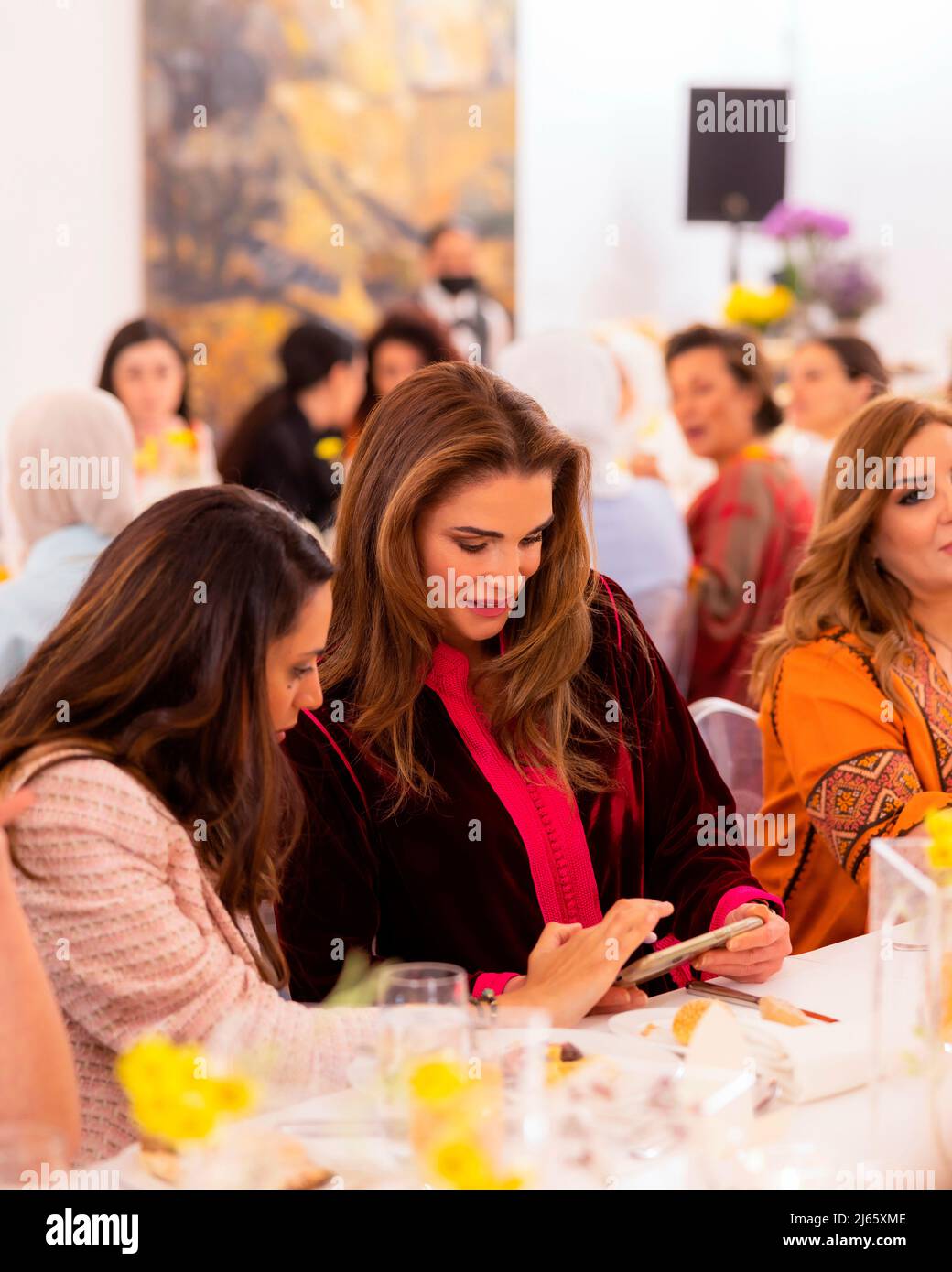 Amman, Jordanien. 28th Apr, 2022. Queen Rania of Jordan at the Jordan ...