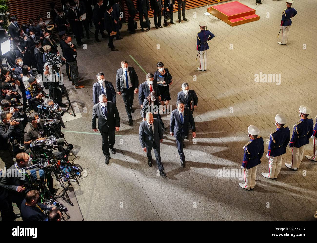 Tokio, Japan. 28th Apr, 2022. German Chancellor Olaf Scholz (SPD) is ...