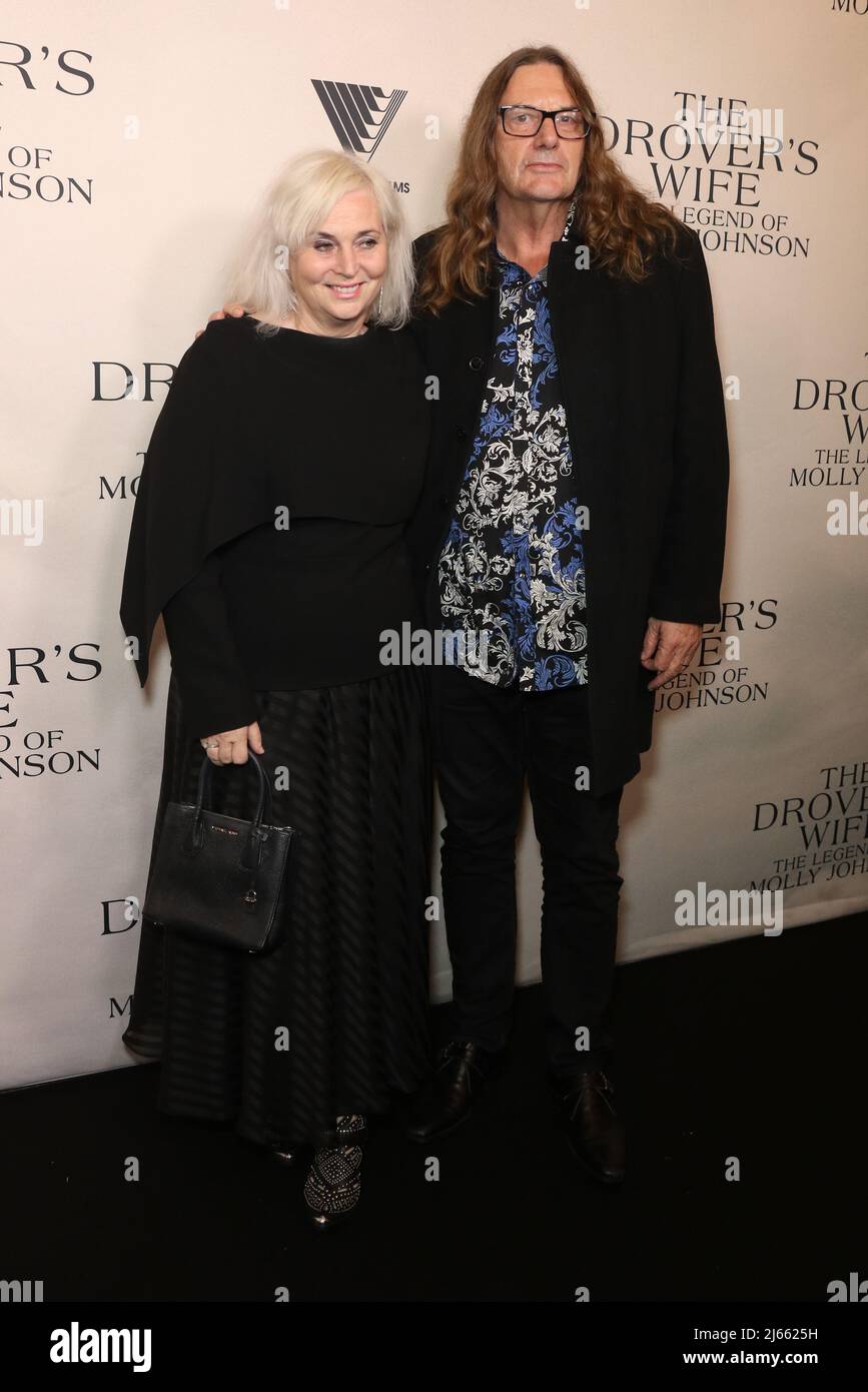 Drover's wife hi-res stock photography and images - Alamy