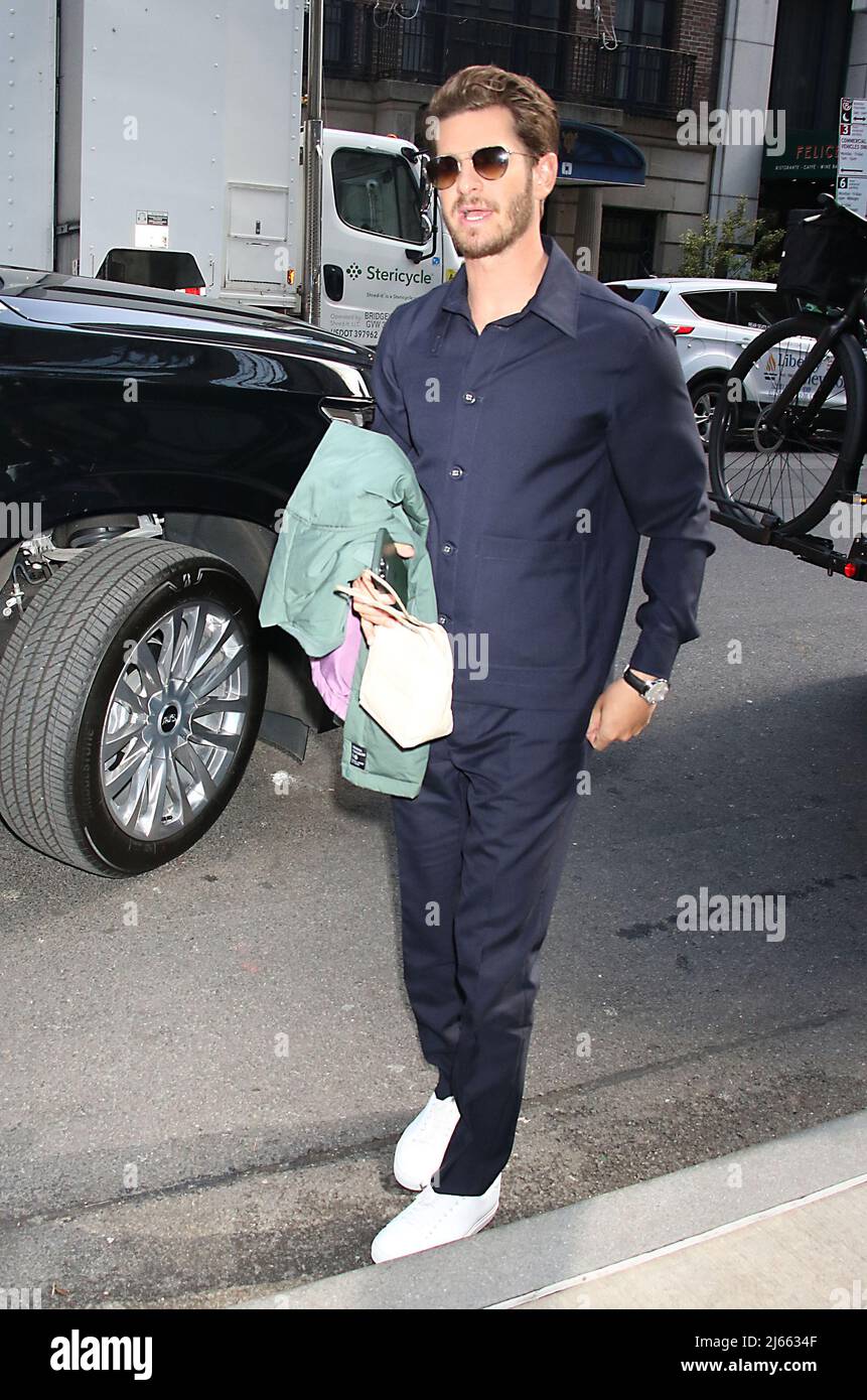 New York, NY, USA. 27th Apr, 2022. Andrew Garfield arrives at the Under ...