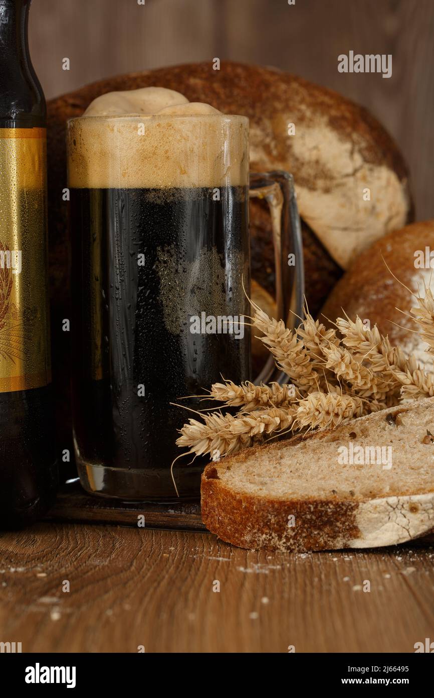 Russian beverage beer hi-res stock photography and images - Alamy