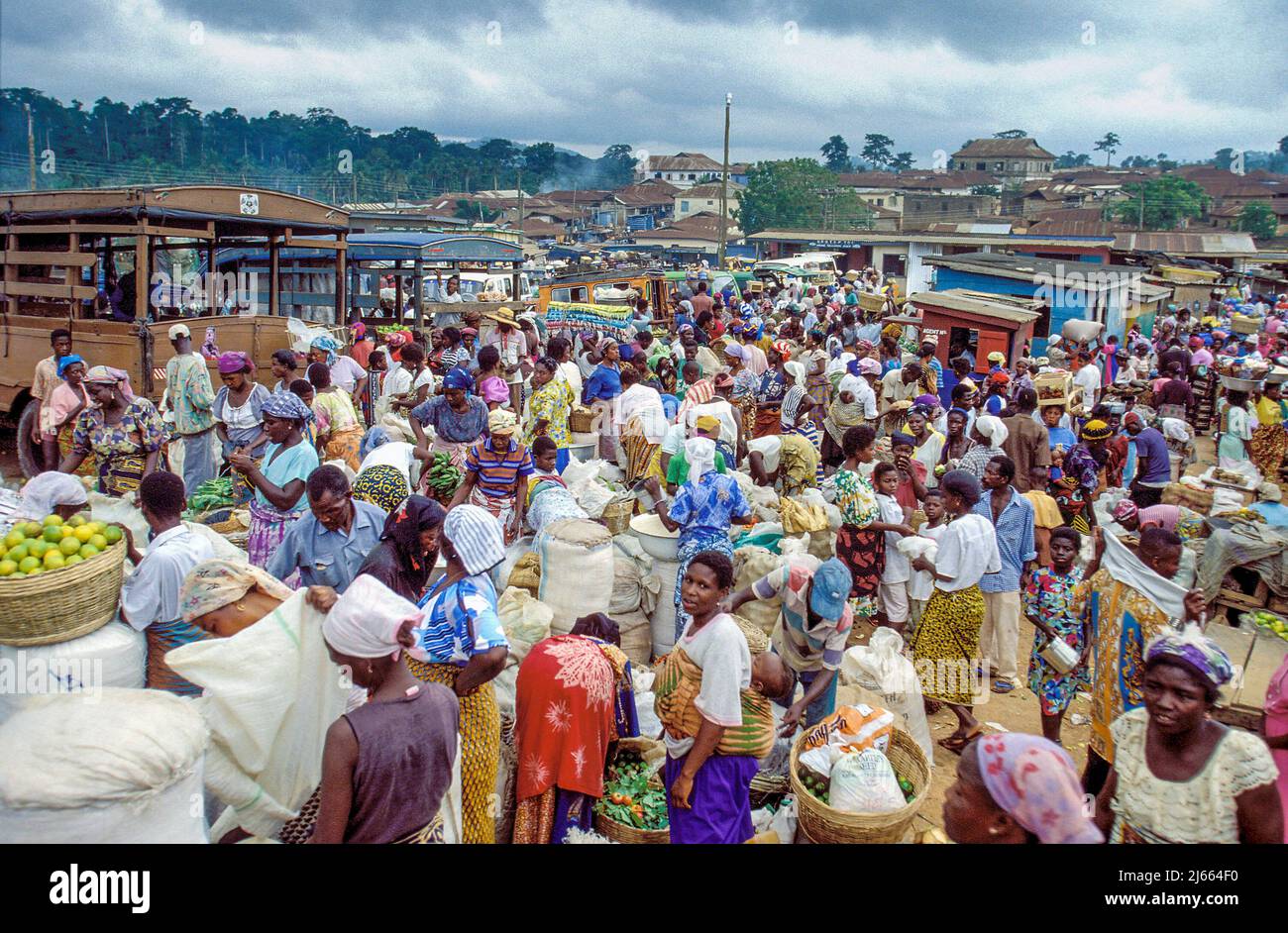 Ghana women hi-res stock photography and images - Alamy