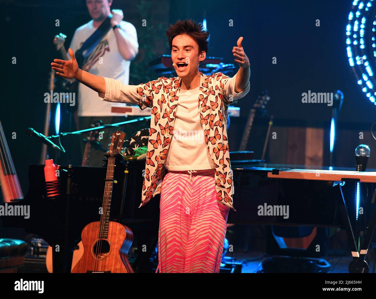 Fort Lauderdale FL, USA. 27th Apr, 2022. Jacob Collier performs during ...