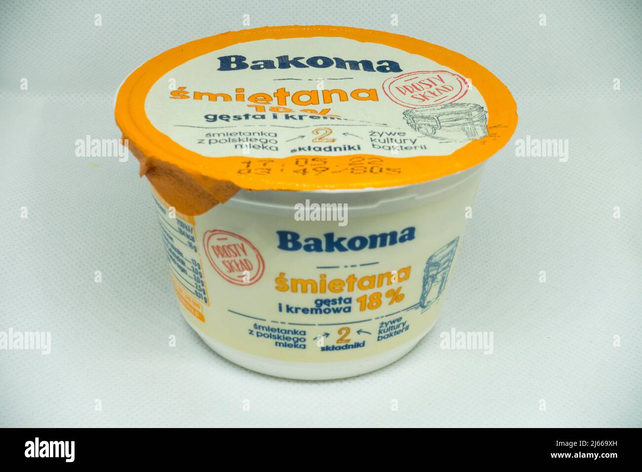 Sour cream tub hi-res stock photography and images - Alamy