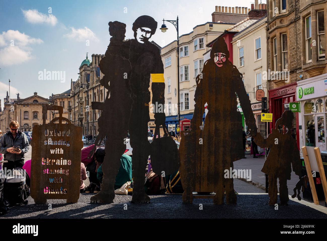 Dan Barton's Instagram, Twitter & Facebook on IDCrawl