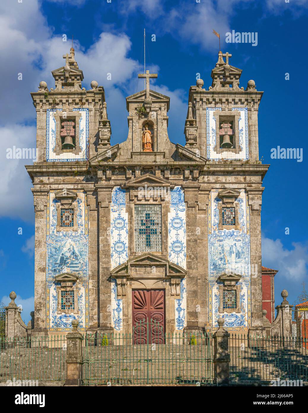 Porto, Portugal - november 9 2022 - people passing the Chruch of Saint ...