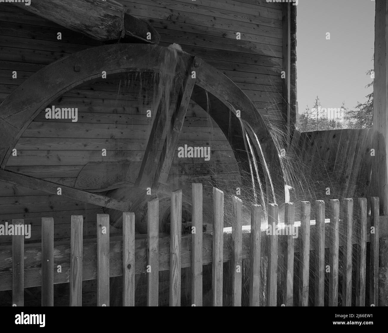 Water generator building hi-res stock photography and images - Alamy