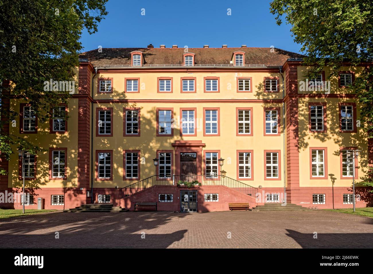 Schloss hallenburg castle hi-res stock photography and images - Alamy