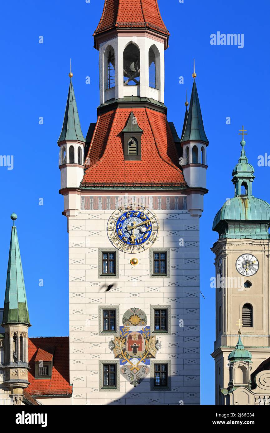 Altes rathaus muenchen hi-res stock photography and images - Alamy
