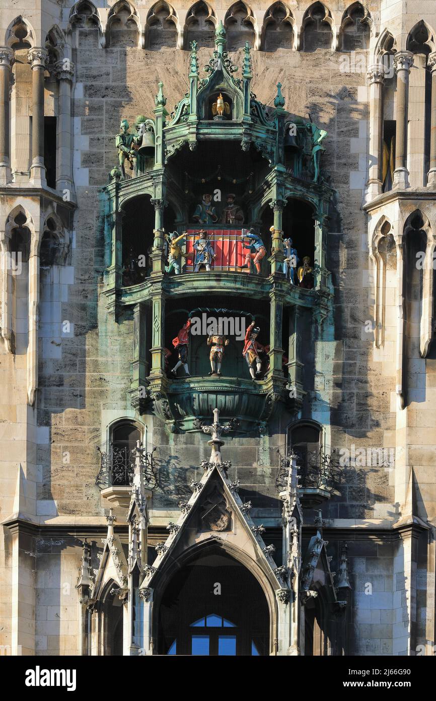 Neuen rathaus hi-res stock photography and images - Alamy