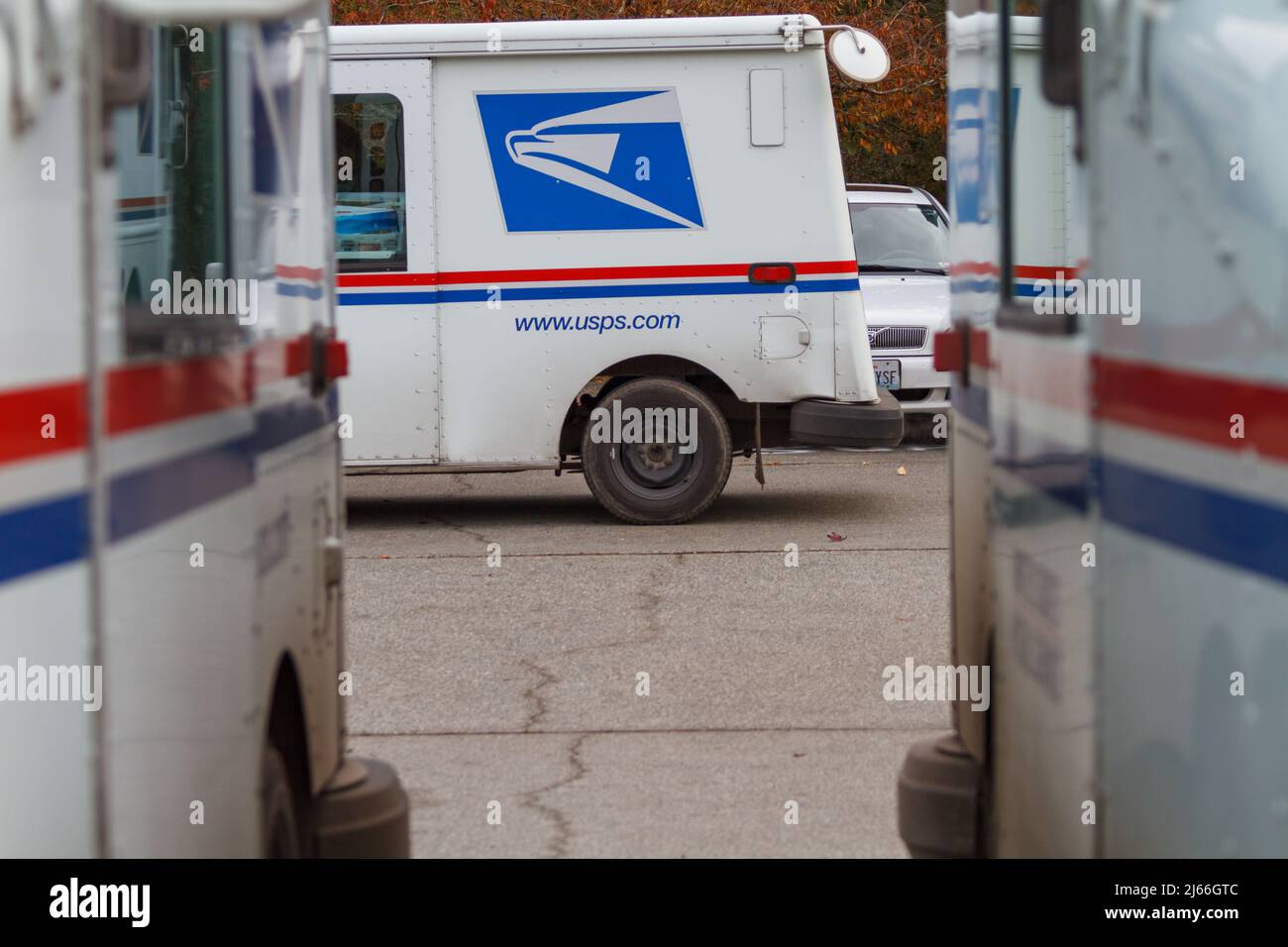 Postal service delivery vehicle hi-res stock photography and images - Alamy