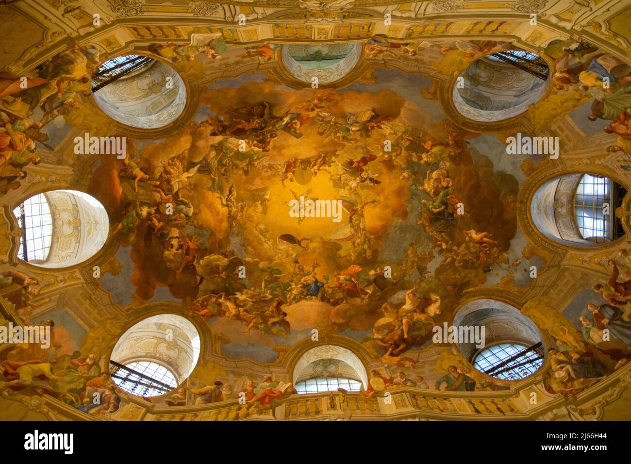 Beauty vienna hi-res stock photography and images - Alamy